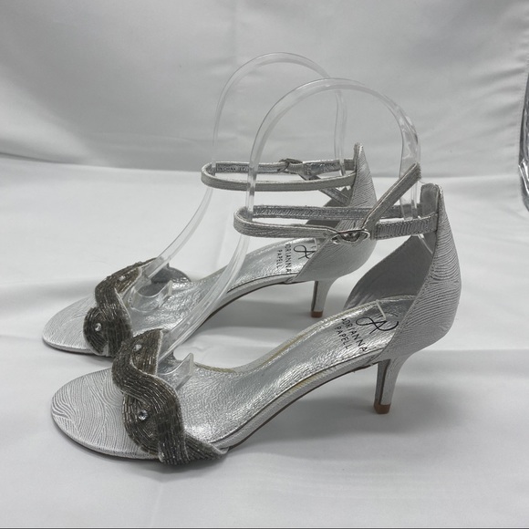Adrianna Papell | Shoes | Adrianna Papell Arron Silver Wave Heels Size ...